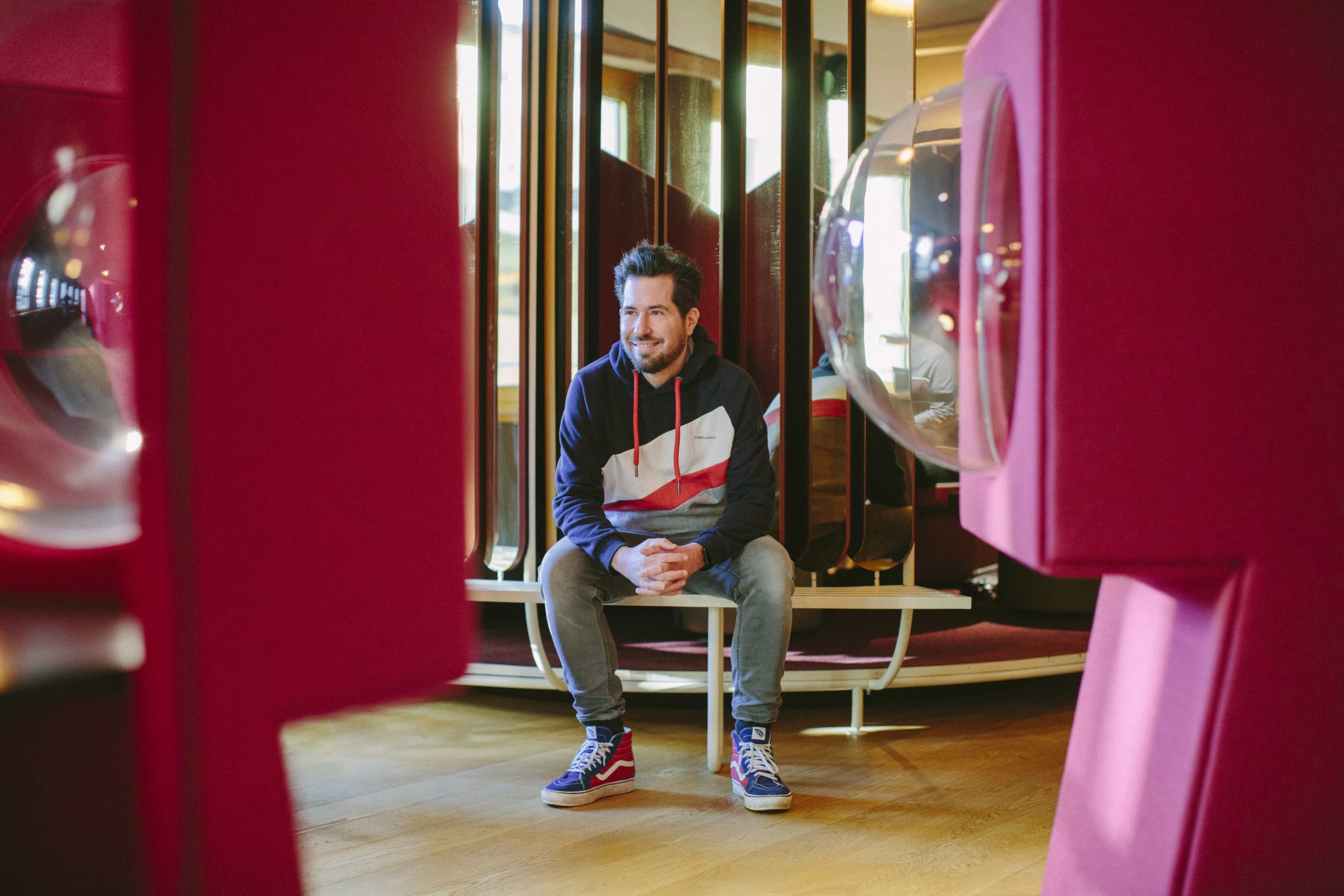 Event-DJ: Relaxte Background-Musik bis hin zu absolut tanzbaren DJ-Sets